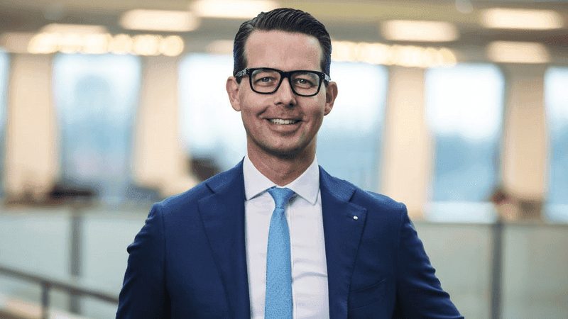 Employees welcome ISS's new Group CEO - ISS World